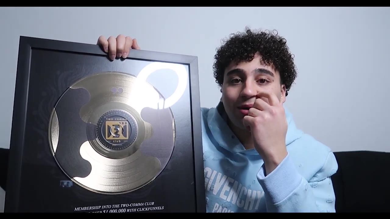 I Received The 2 Comma Club Award Again 2 Years in A Row